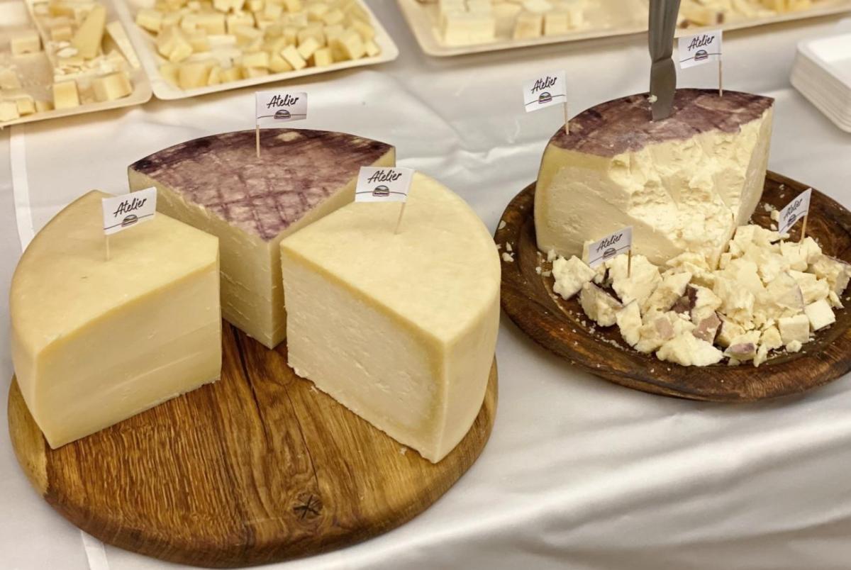 HOCHLAND ATELIER - SALT MINE MATURED CHEESE, Romanian cheese makers